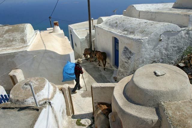 Vacations in Anafi island - Anafi, The island of the Argonauts and ...